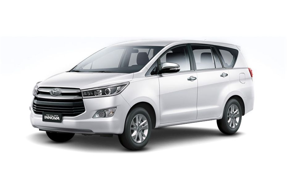 Toyota Innova 2021 Interior & Exterior Images, Colors & Video Gallery ...