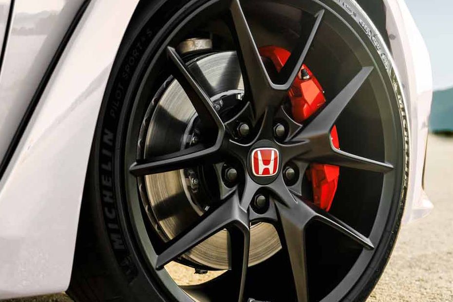 View - 2023 Honda Civic Type R Launch | Zigwheels.Ph | Zigwheels