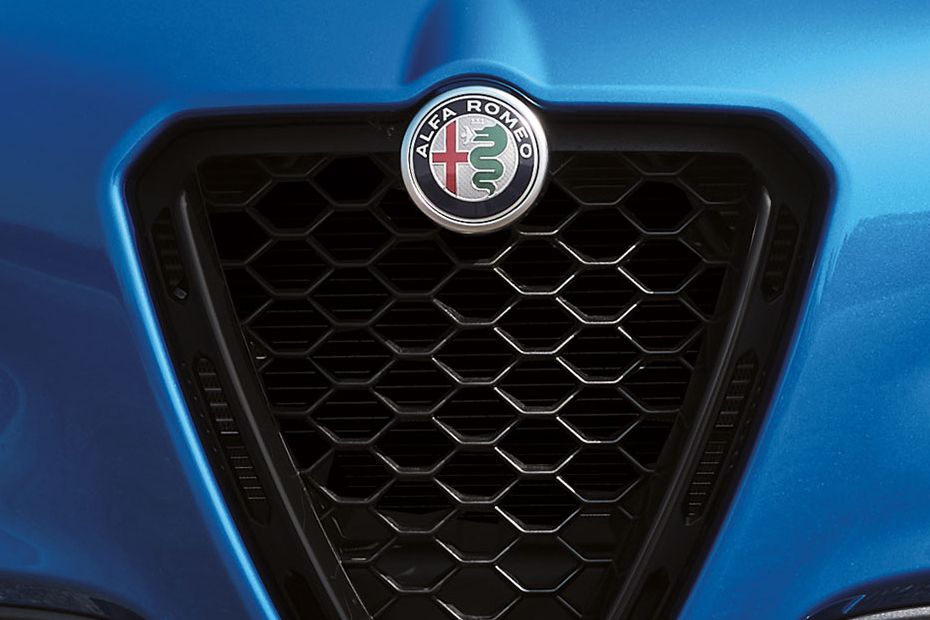 Alfa Romeo Stelvio 2023 Price Philippines, Specs & November Promos