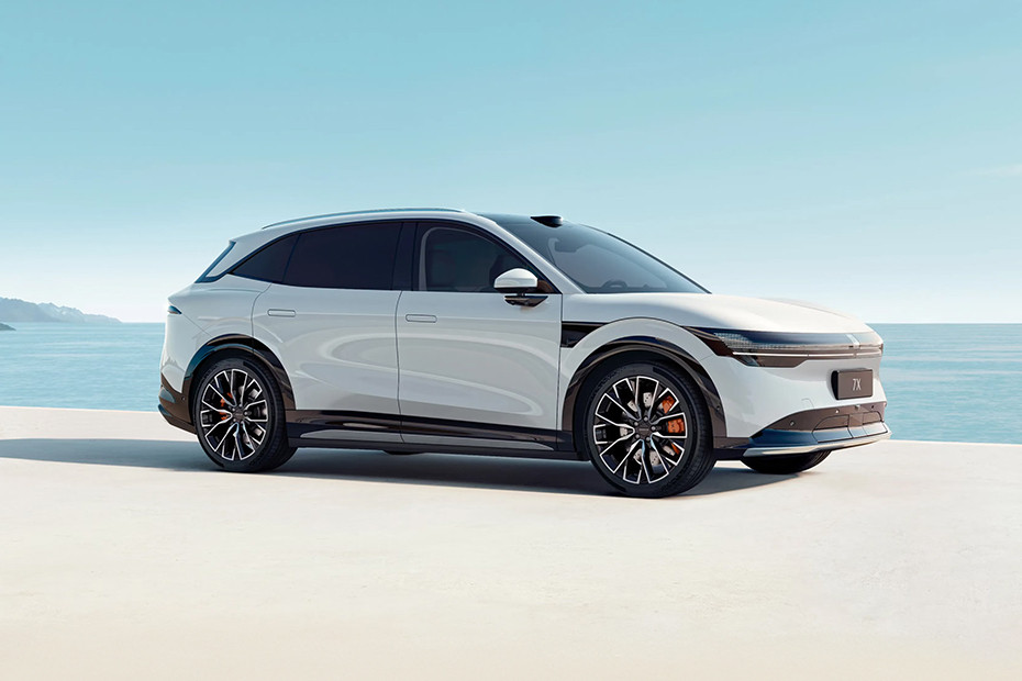 ZEEKR 7X 2025 Interior & Exterior Images - 7X 2025 Pictures