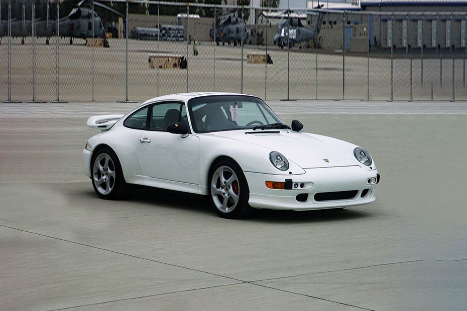 Porsche 993 Interior & Exterior Images, Colors & Video Gallery ...
