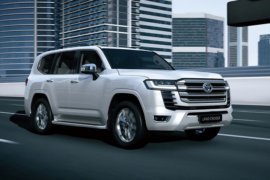 Toyota Land Cruiser LC300 Interior & Exterior Images - Land Cruiser ...