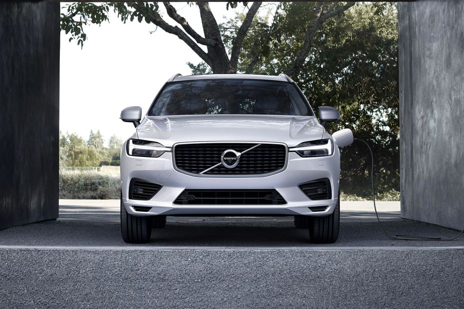 Volvo XC60 2021 Interior & Exterior Images, Colors & Video Gallery ...