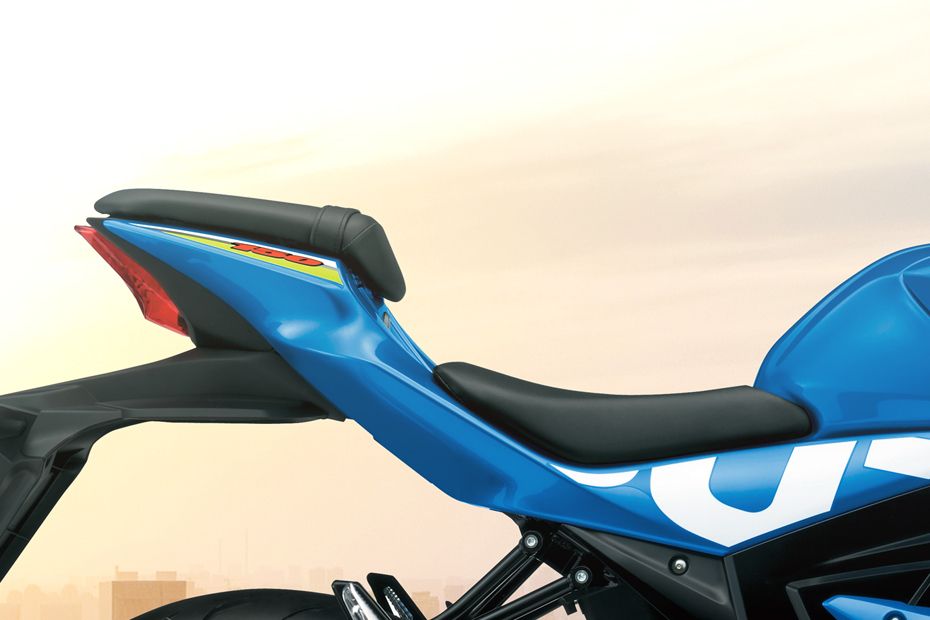 Suzuki GSX-R150 2020 Price in Philippines, December Promos, Specs & Reviews