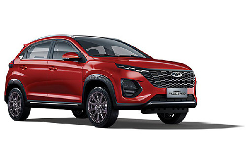 Changan CS15 vs. the competition