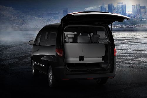 JAC M4 Colors in Philippines, Available in 4 colours | Zigwheels