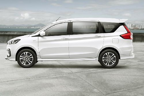 Suzuki Ertiga Hybrid MPV unveiled at PIMS 2022 | Zigwheels