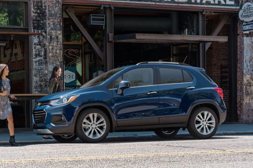 Chevrolet Trax: Features explained | Zigwheels