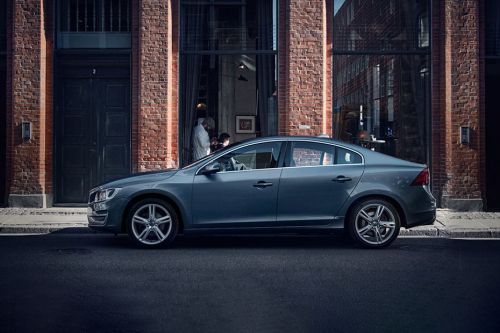 Volvo Reveals All-New S60