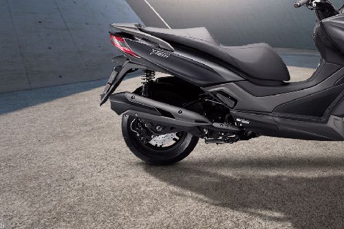 Kymco XTOWN 300i 2022 Price Philippines, July Promos, Specs & Reviews