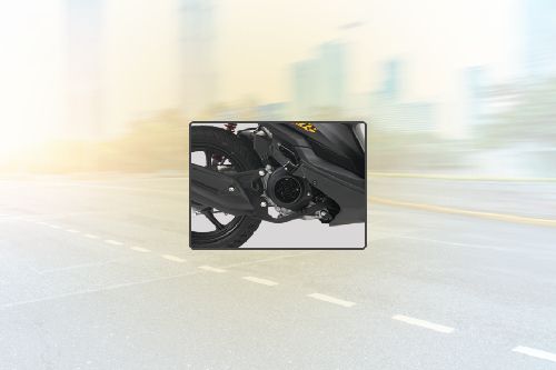 Suzuki Skydrive Crossover vs Yamaha Mio Gear Comparison | Zigwheels ...