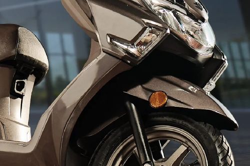 Suzuki Burgman Street 125 EX: The 2 tempting colors