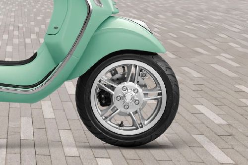 Vespa PH launches limited-edition 75th Anniversary Primavera and GTS