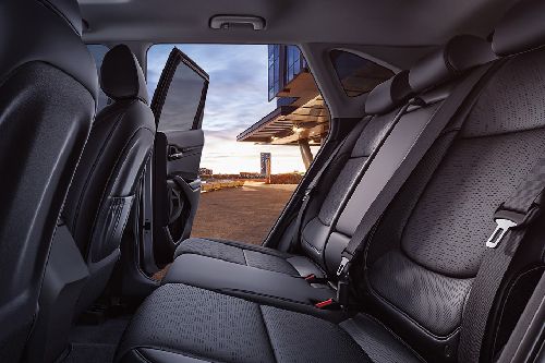 2024 Kia Seltos unveiled at Los Angeles Auto Show