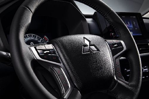 Toyota Zenix 2025 Colors in Philippines, Available in 3 colours | Zigwheels
